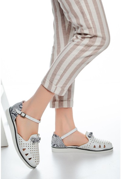 La Boss Beyaz-Yılan Kadın Babet La Boss Beyaz-Yılan Kadın Babet