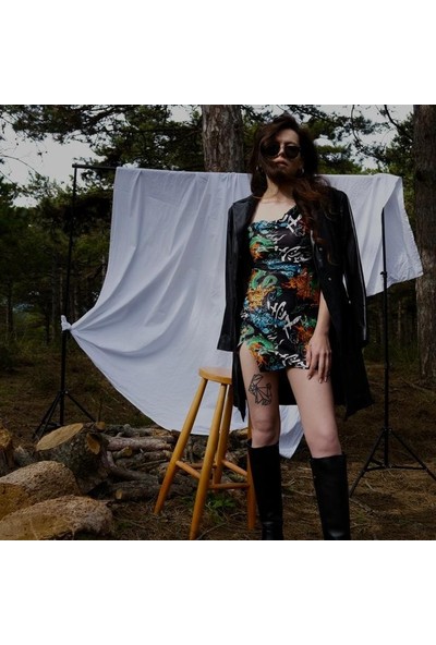 Desenli Mini Saten Elbise