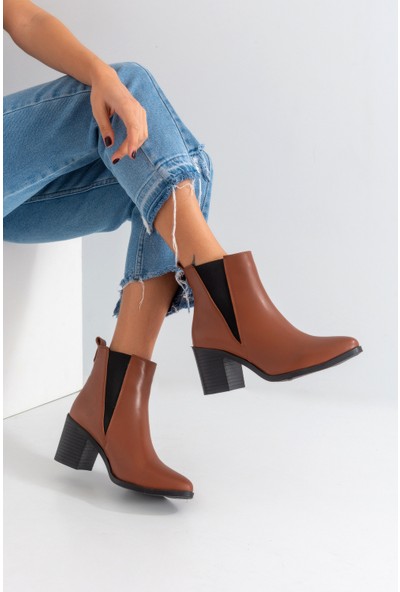 Kadın Deri Bilekte Bot