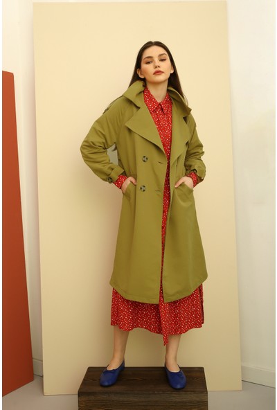 Ekrumoda Kuşaklı Kolları Büzgülü Trençkot