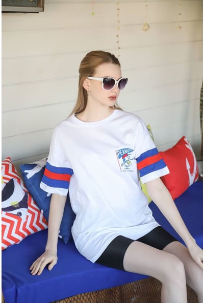 İnobag Peanuts Baskılı Tişört Beyaz İnobag Peanuts Baskılı Tişört Beyaz