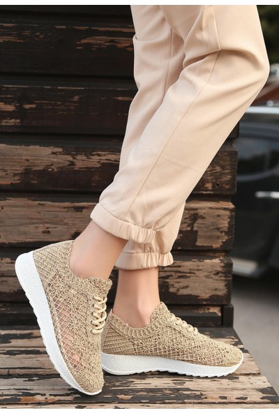 Günkar Krem Örgülü Spor Ayakkabı