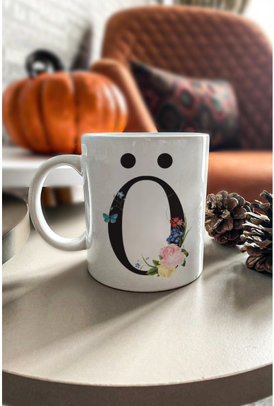 Leyya Dekor Ö Baş Harf Çiçek Desenli Kupa Bardak