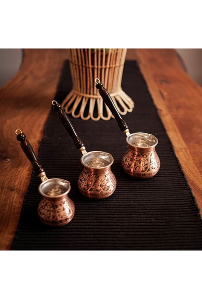 El Yapımı Özel Işlemeli 1. Sınıf Bakırdan 3'lü Kahve Pişirme Cezvesi 2-4-5 Fincanlık