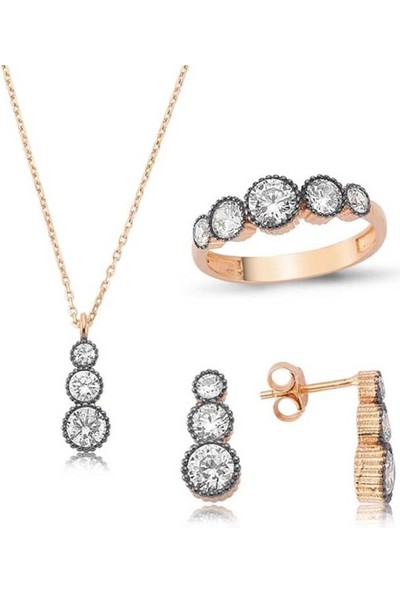 Gumush Gümüş Elmas Model 5 Taş Bayan Set Gumush Gümüş Elmas Model 5 Taş Bayan Set