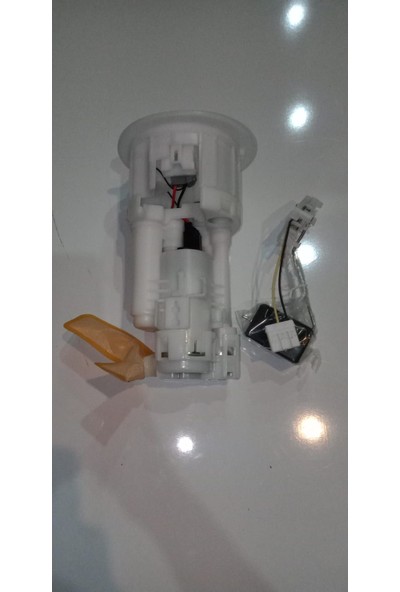 Itaqi Şamandıra Yaris 1,3 02-05 (Komple)