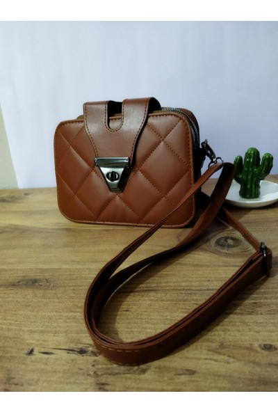 Ezon Kadın Kapitone Omuz Çantası