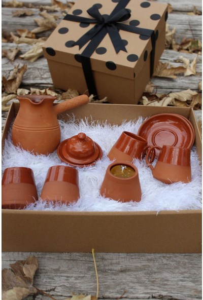 Toprak Kokulu Kahvem Lal Hediye Kutusu