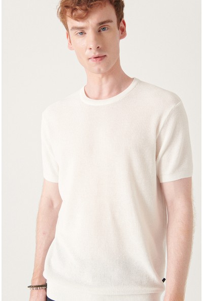 AVVA Erkek Beyaz Bisiklet Yaka Jakarlı Kazak E005010