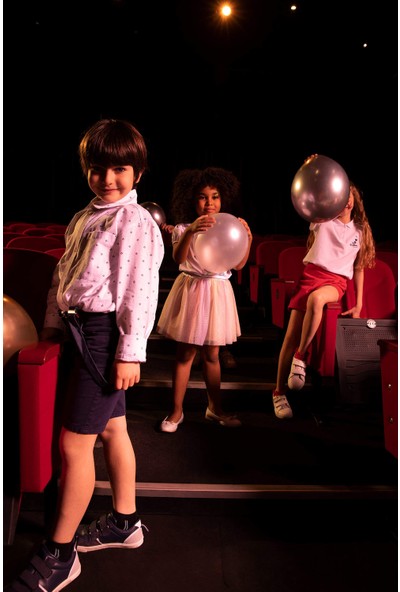 DeFacto Erkek Çocuk 23 Nisan Çocuk Bayramı Gabardin Bermuda Şort W9327A622SM