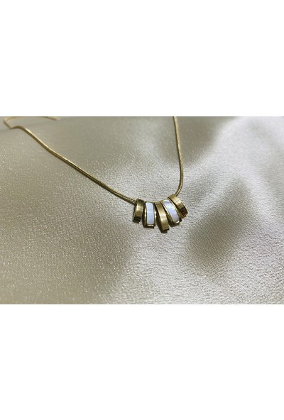 Ala Aksesuar Sedef Taşlı Gold Çelik Kolye Ala Aksesuar Sedef Taşlı Gold Çelik Kolye