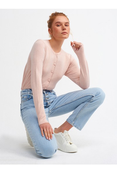 Dilvin 1295 Bisiklet Yaka Düğmeli Basic Triko Hırka-Pembe M. Dilvin 1295 Bisiklet Yaka Düğmeli Basic Triko Hırka-Pembe M.
