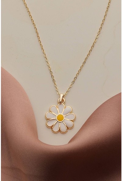 Beaver Dad Altın Kaplama Papatya Modeli Bayan Kolye Beaver Dad Altın Kaplama Papatya Modeli Bayan Kolye