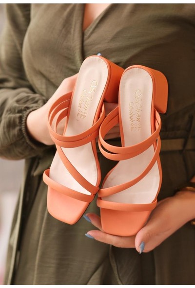 Bpm Poyte Turuncu Cilt Topuklu Terlik Bpm Poyte Turuncu Cilt Topuklu Terlik