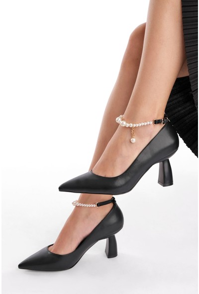 Marjin Kadın Bilekten Incili Sivri Burun Topuklu Ayakkabı Mesri