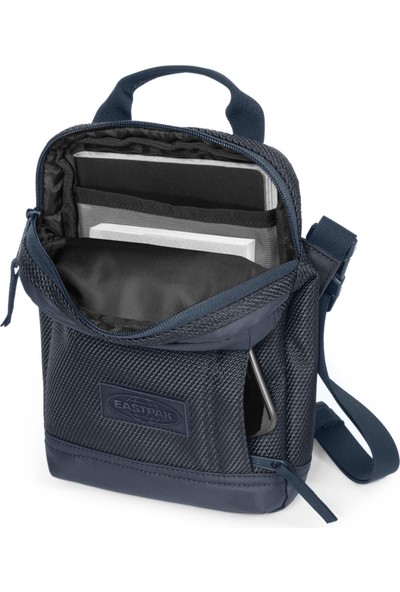 Eastpak The One Cnnct Marine Mini Askılı Çanta EK0A5B81O16 Eastpak The One Cnnct Marine Mini Askılı Çanta EK0A5B81O16