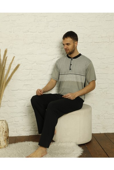 Makkash Erkek Kısa Kollu Pamuklu Pijama Takımı Makkash Erkek Kısa Kollu Pamuklu Pijama Takımı