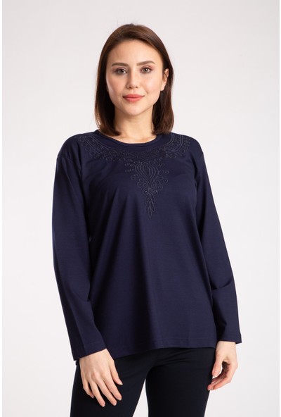 Mutlu City Yeni Sezon Kadın Orta Yaş ve Üzeri Likralı Rahat Kalıp Anne Penye Bluz (Yaka Deseni Farklılık Gösterebilir) 290 Mutlu City Yeni Sezon Kadın Orta Yaş ve Üzeri Likralı Rahat Kalıp Anne Penye Bluz (Yaka Deseni Farklılık Gösterebilir) 290