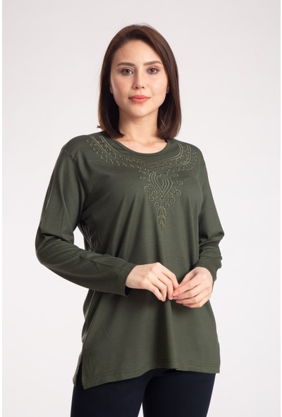 Mutlu City Yeni Sezon Kadın Orta Yaş ve Üzeri Likralı Rahat Kalıp Anne Penye Bluz (Yaka Deseni Farklılık Gösterebilir) 290 Mutlu City Yeni Sezon Kadın Orta Yaş ve Üzeri Likralı Rahat Kalıp Anne Penye Bluz (Yaka Deseni Farklılık Gösterebilir) 290