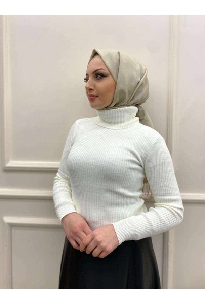 Karzen Balıkçı Yaka Triko Badi