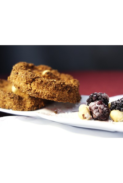 Dr. Diyet Pastaneleri Glutensiz Şekersiz Hindistan Cevizli ve Fındıklı Kurabiye