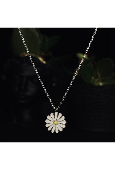 Wena Jewelry 925 Ayar Gümüş Papatya Kolye Wena Jewelry 925 Ayar Gümüş Papatya Kolye