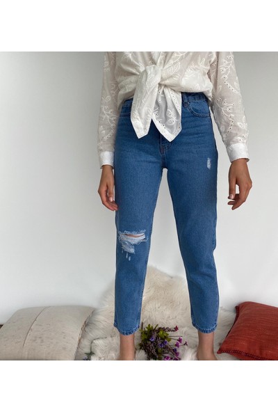 Kadın Dizi Yırtıklı Mom Jean Pantalon Mavi