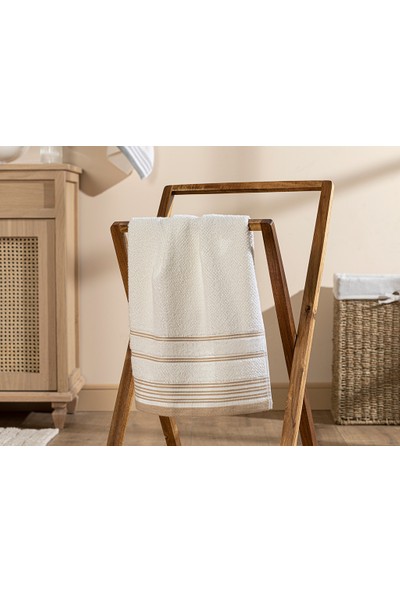 English Home Ivy Pamuklu Çizgili Yüz Havlusu 50 x 70 cm Beyaz - Bej English Home Ivy Pamuklu Çizgili Yüz Havlusu 50 x 70 cm Beyaz - Bej