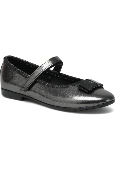 Polaris 620167.F2FX Siyah Kız Çocuk Babet