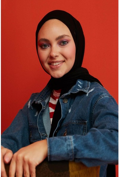Naciye Sultan Tesettür Penye Şal Siyah Naciye Sultan Tesettür Penye Şal Siyah