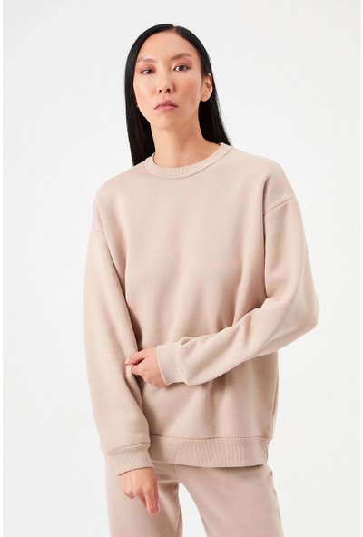 Açelya Okcu Bisiklet Yaka Şardonlu Sweatshirt