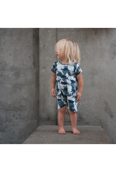 Antebies Kamuflaj Dino Desenli Kısa Kollu Barbatöz Antebies Kamuflaj Dino Desenli Kısa Kollu Barbatöz