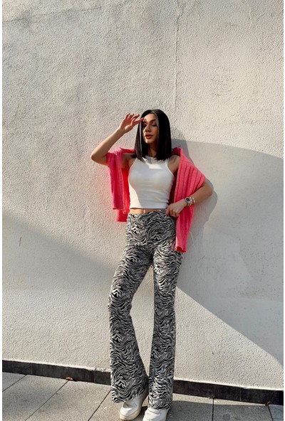 Kadın Zebra Desenli Ispanyol Paça Likralı Örme Pantolon