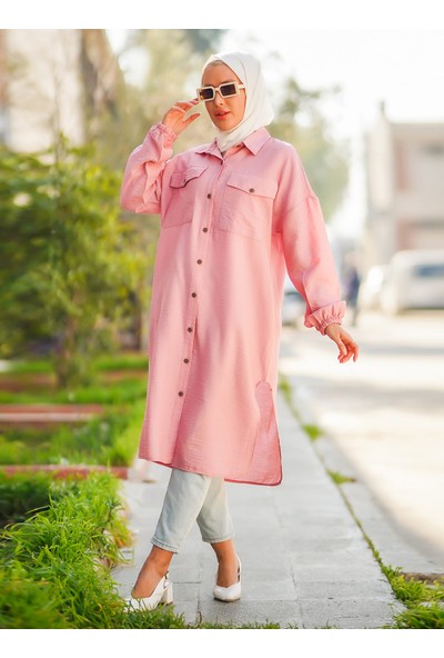 Çift Cepli Boydan Düğmeli Yandan Yırtmaçlı Uzun Tunik - Derin Pembe - Por La Cara