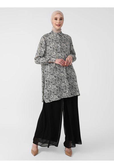 Rahat Kalıp Saten Tunik - Siyah Beyaz Şal Desenli - Refka Woman Rahat Kalıp Saten Tunik - Siyah Beyaz Şal Desenli - Refka Woman