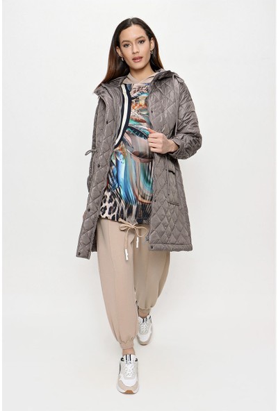 10107112 Belden Büzgülü Kapüşonlu Kapitone Mont 10107112 Belden Büzgülü Kapüşonlu Kapitone Mont