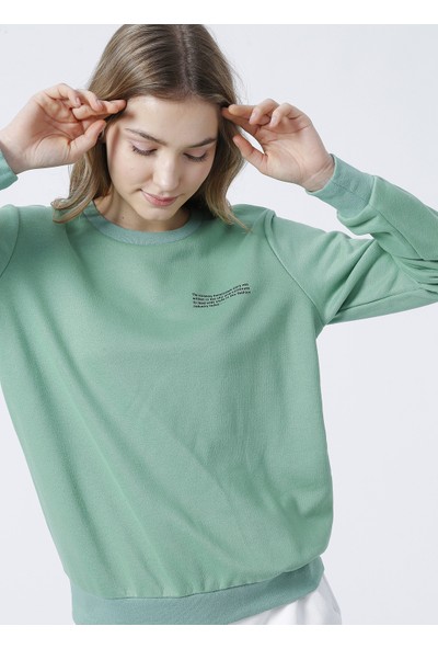 Aeropostale Bisiklet Yaka Standart Kalıp Baskılı Kadın Yeşil Sweatshirt - K-ARTEMIS-Y