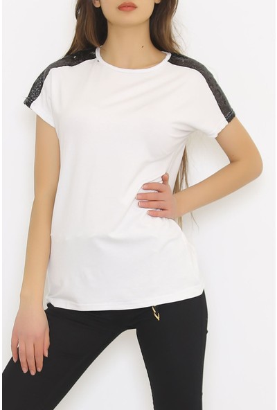 Omzu Pul Detaylı Bluz Beyaz Omzu Pul Detaylı Bluz Beyaz