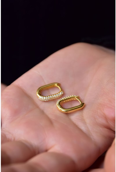 925 Ayar Gümüş Gold Kaplama Zirkon Taşlı Dikdörtgen Halka Küpe 925 Ayar Gümüş Gold Kaplama Zirkon Taşlı Dikdörtgen Halka Küpe
