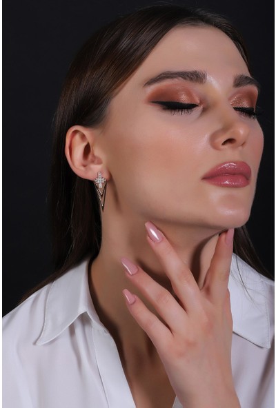 Je Accessoire Vıp Zırcon Pyramıd Earrıngs Je Accessoire Vıp Zırcon Pyramıd Earrıngs