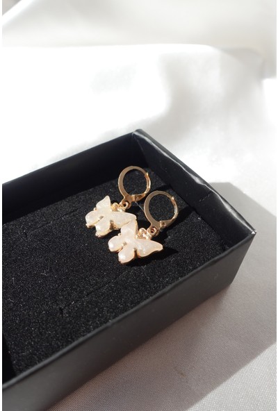 Hiya Accessory Çelik Kelebek Desenlli Küpe Hiya Accessory Çelik Kelebek Desenlli Küpe
