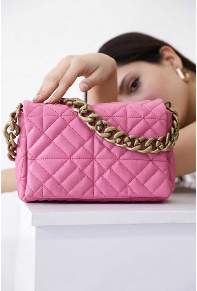 Zincirli Kapitone Omuz Çantası