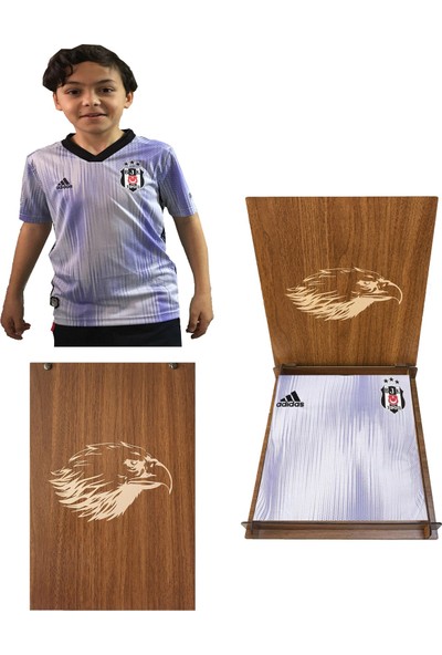 Beşiktaş Lisanslı Çocuk 19-20 Sezon Lila Forma Hediye Kartal Ahşap Kutulu Beşiktaş Lisanslı Çocuk 19-20 Sezon Lila Forma Hediye Kartal Ahşap Kutulu