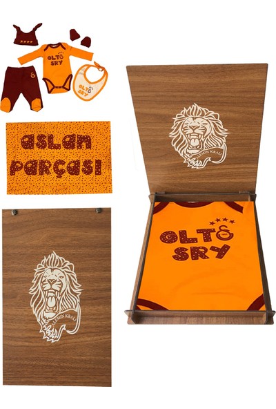 Galatasaray Lisanslı Forma Bebek Hastane Çıkışı(Battaniyeli) Seti Aslan Ahşap Kutulu Galatasaray Lisanslı Forma Bebek Hastane Çıkışı(Battaniyeli) Seti Aslan Ahşap Kutulu