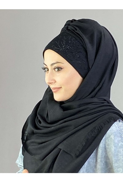 Butik Ambar Siyah Renkli Siyah Taş Detaylı Yaprak Desenli Hazır Şal Butik Ambar Siyah Renkli Siyah Taş Detaylı Yaprak Desenli Hazır Şal