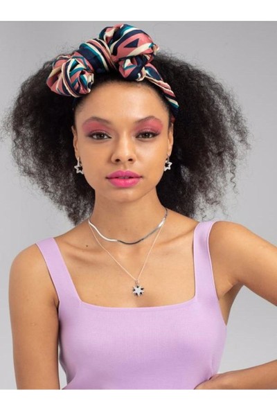 Jewelshoot 925 Ayar Yıldız Sallantılı Küpe