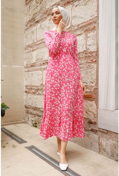 Instyle Beyaz Karanfil Desenli Viskon Elbise - Pudra Instyle Beyaz Karanfil Desenli Viskon Elbise - Pudra