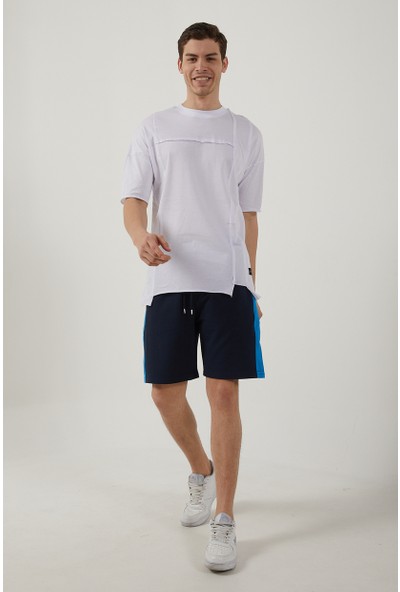 Twenty3 Erkek Basic Yanı Şerit Detaylı Cepli Şort Twenty3 Erkek Basic Yanı Şerit Detaylı Cepli Şort