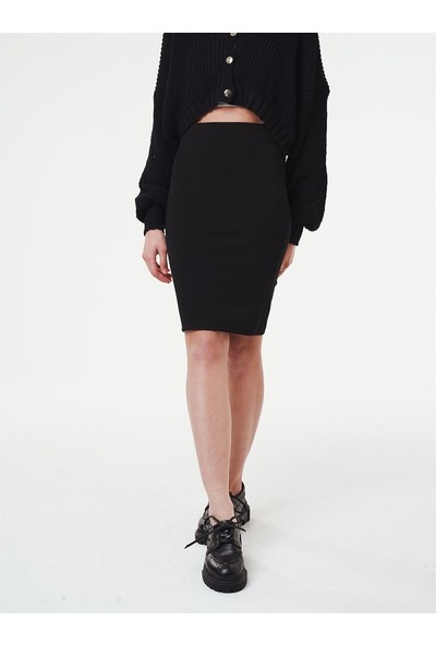 Eylül Moda Kadın Etek Bel Iç Lastikli Çelik Interlok Dizde Etek - Siyah - S