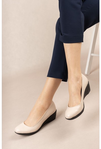 NeskaAvm Dolgu Taban Dekolte Ten Cilt Ayakkabı NeskaAvm Dolgu Taban Dekolte Ten Cilt Ayakkabı